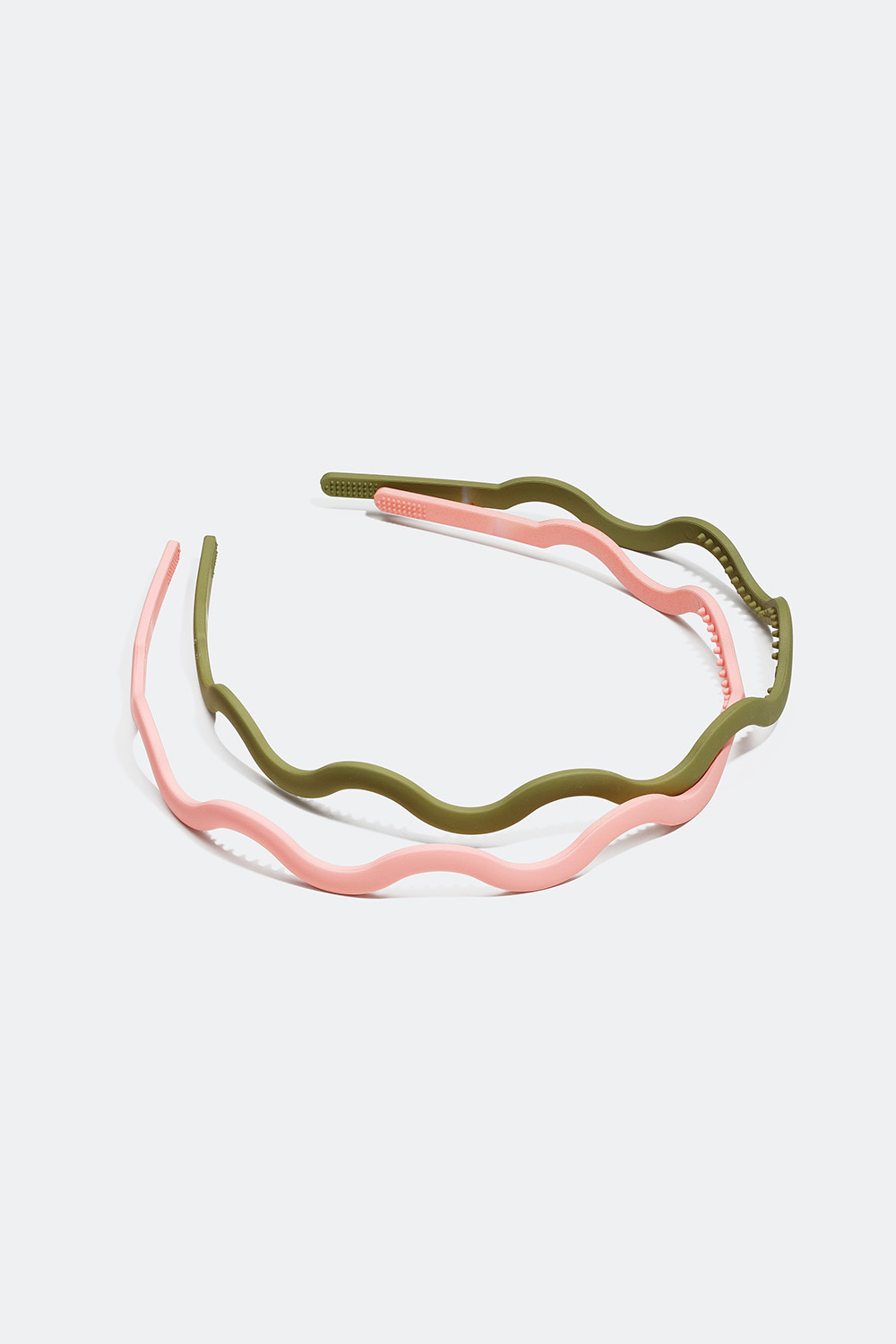 Shop hårbøyler online på Glitter.no!