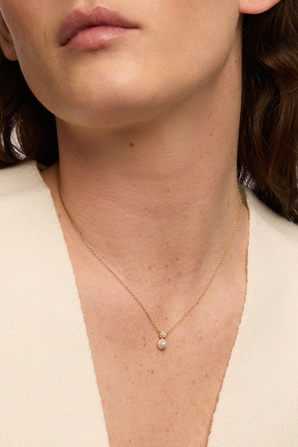 Kjøp gullbelagte sølvhalskjeder til dame online på Glitter.no